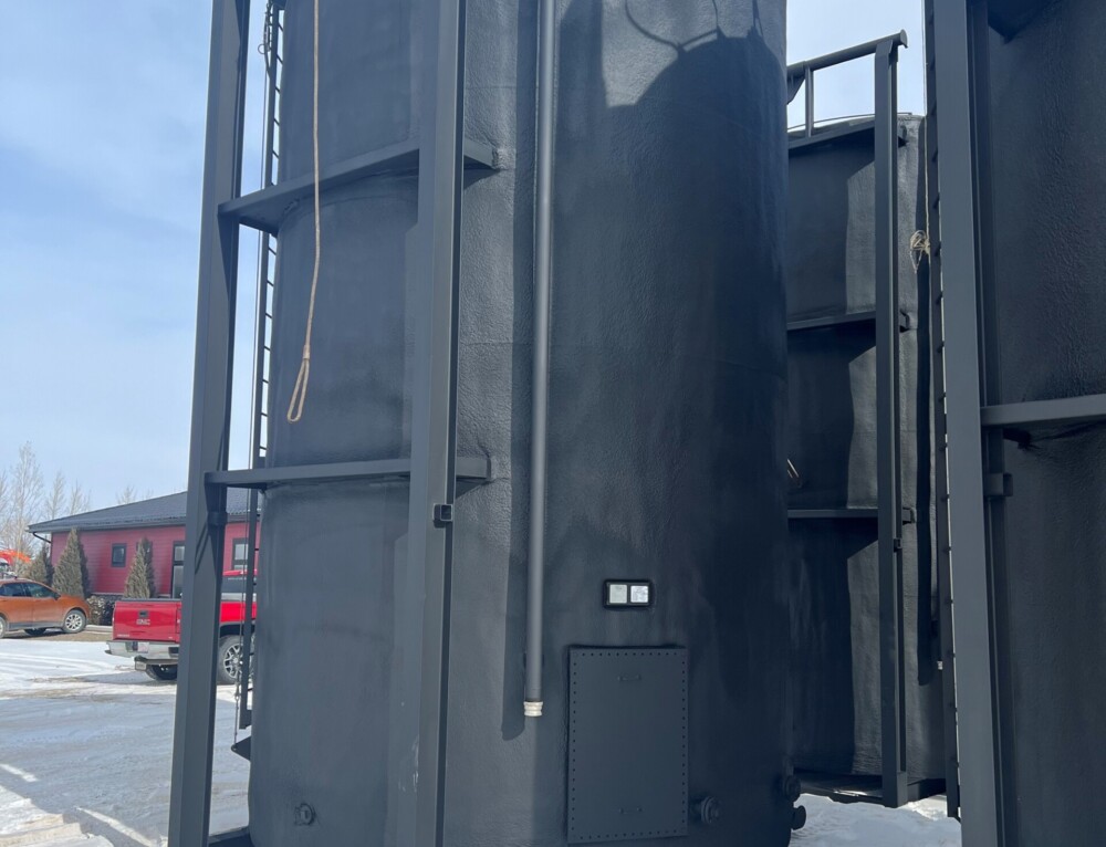 400 BBL Upright Skid Mounted Sloped Bottom Frac Tanks | Inclusive Energy